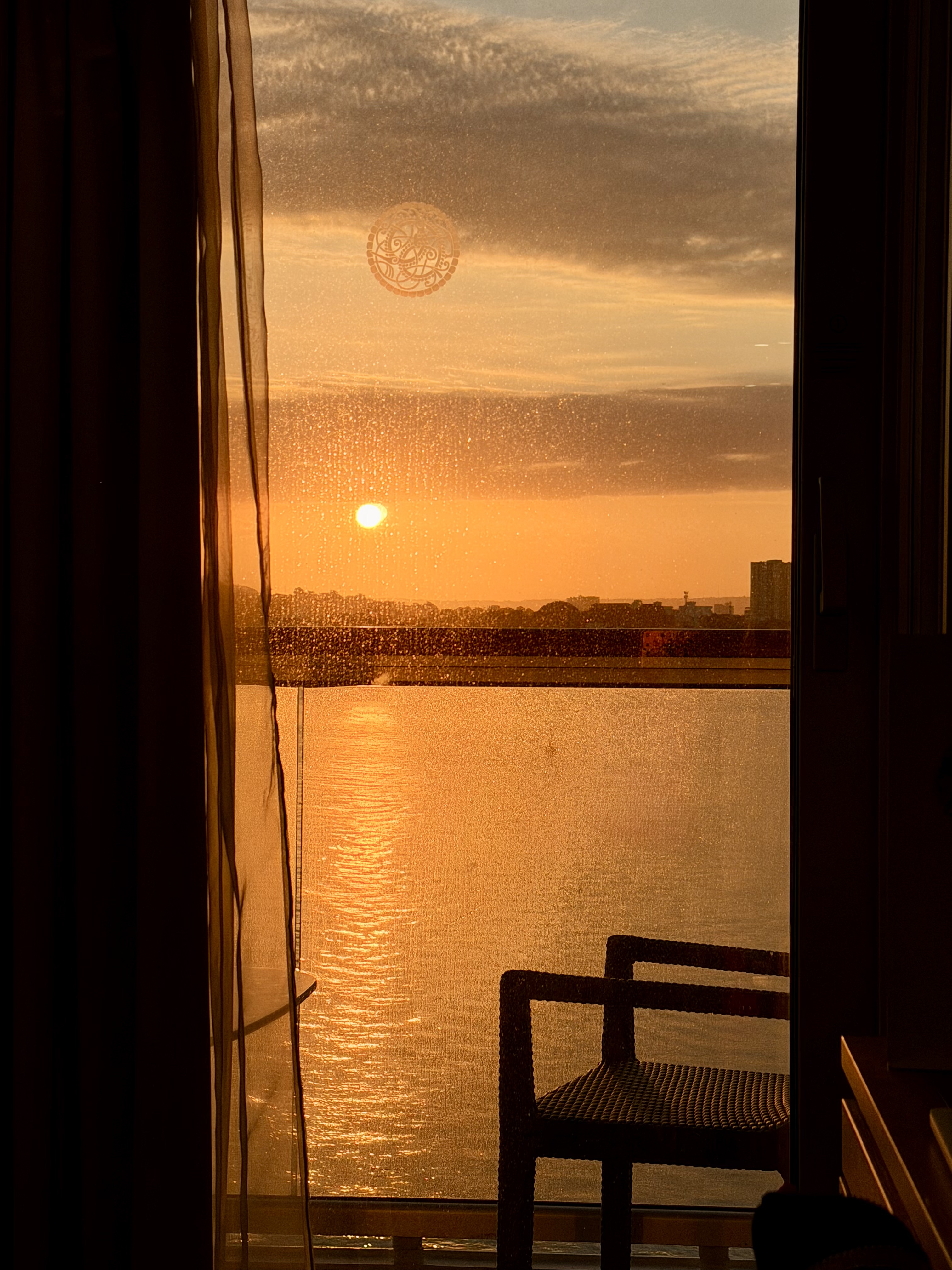 VERANDA VISTAS #7 – Invisible Life Threads